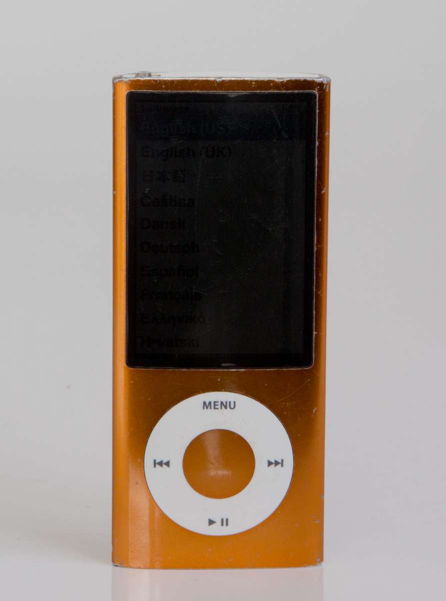 Apple iPod Nano MP3-Player mit Kamera orange 8 GB | 123-Elektronik.de